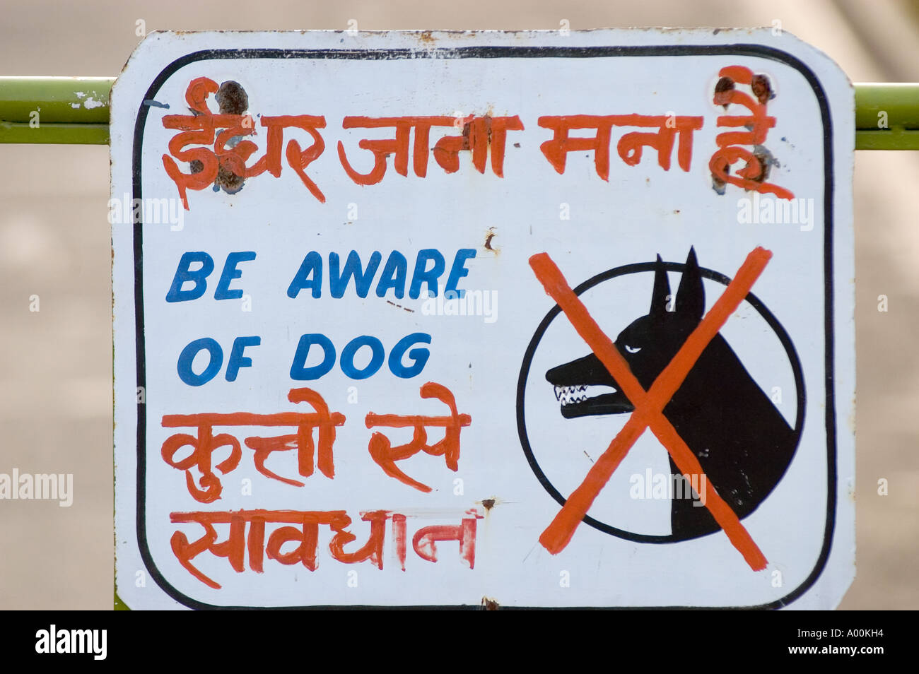 Double language sign hi-res stock photography and images - Alamy