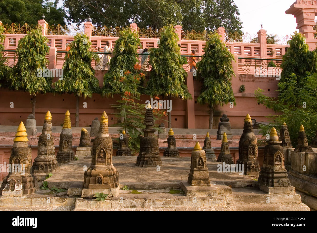 Temple structure temple structures hi-res stock photography and images ...