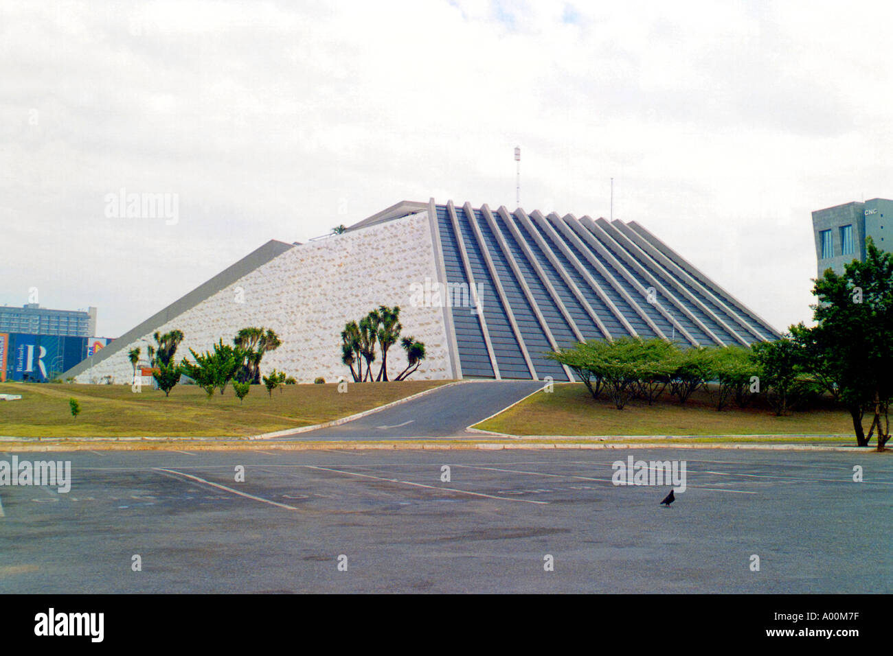 Brasilia national theatre hi-res stock photography and images - Alamy