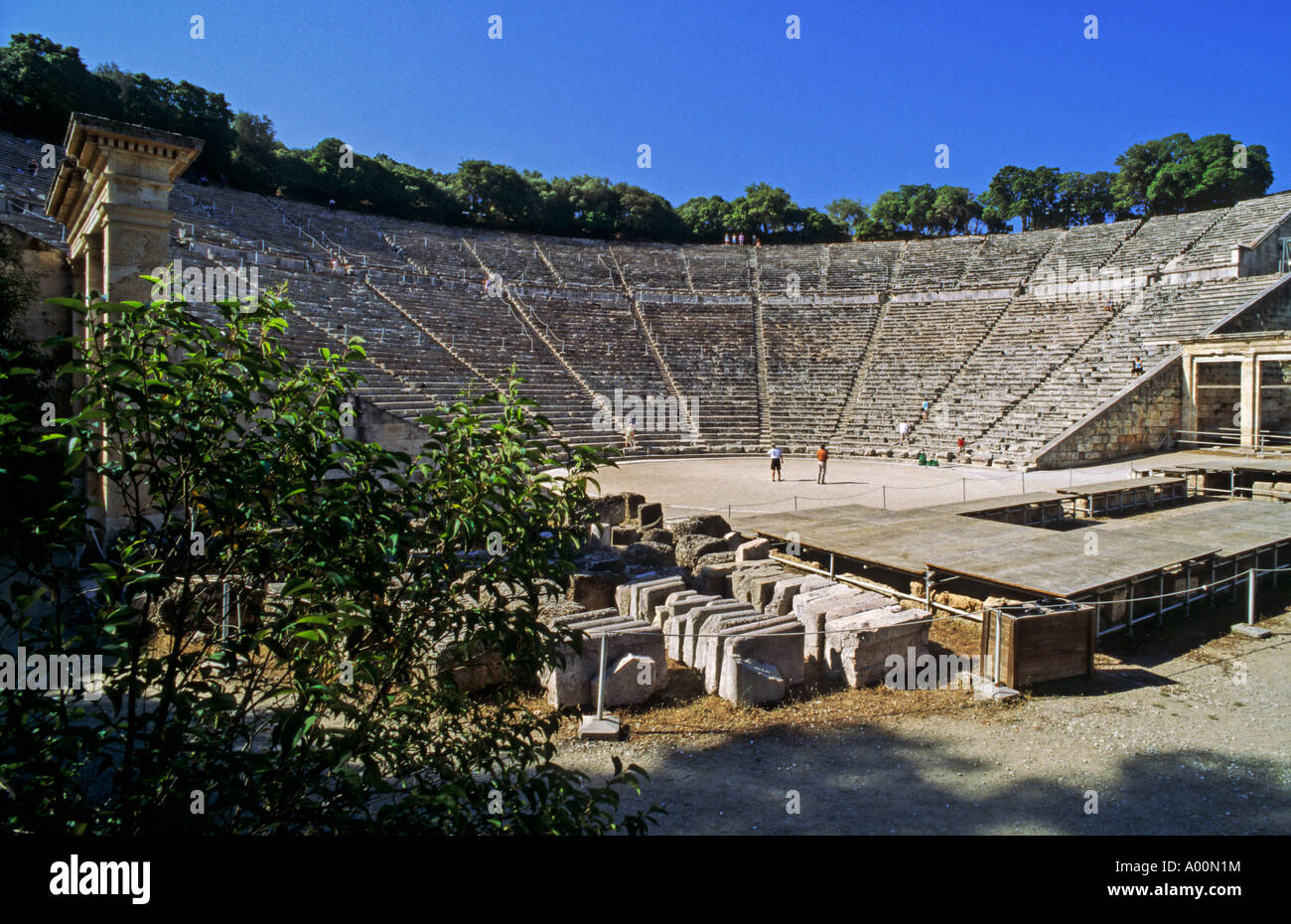 AMPHITHEATER EPIDAURUS GREECE Stock Photo - Alamy