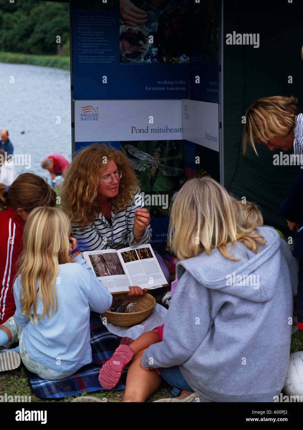 Knowledge understanding natural world learning flight teaching book hi ...