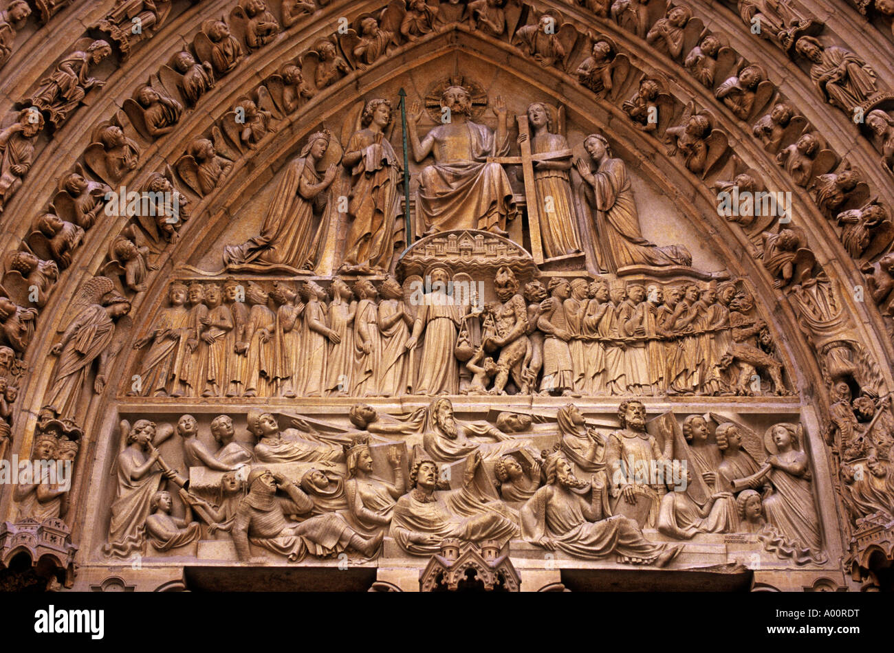 TYMPANUM NOTRE DAME CATHEDRAL PARIS FRANCE Stock Photo - Alamy