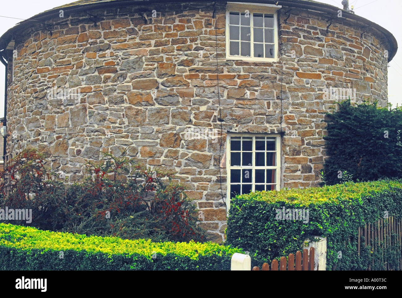 Clun house hi-res stock photography and images - Alamy