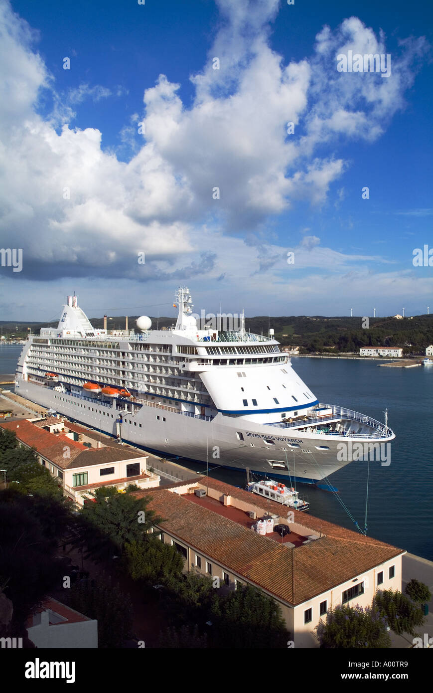 dh Mao harbour MAHON MENORCA Passenger ship Seven Seas Voyager at ...