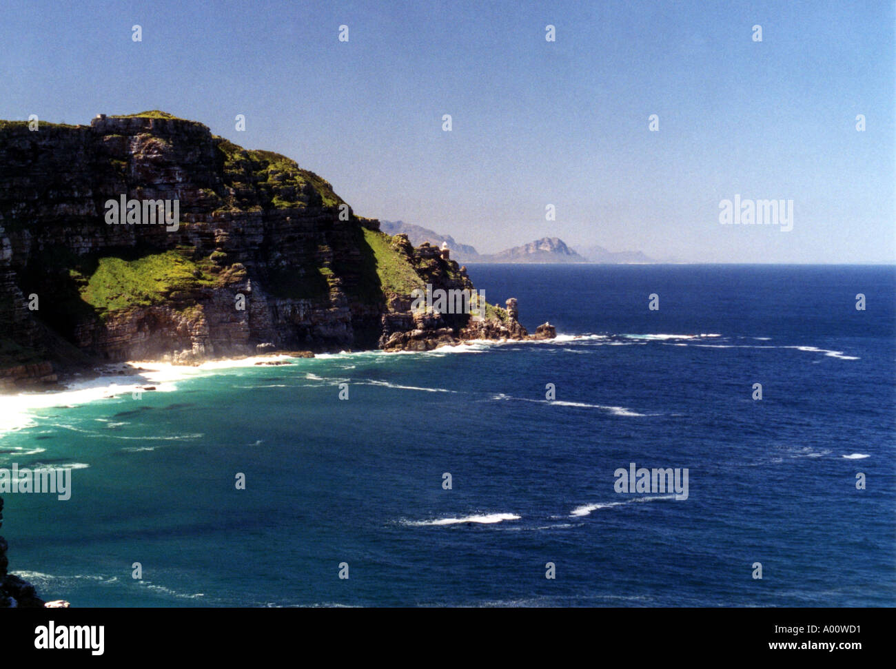 Meeting point indian and atlantic oceans hi-res stock photography and ...