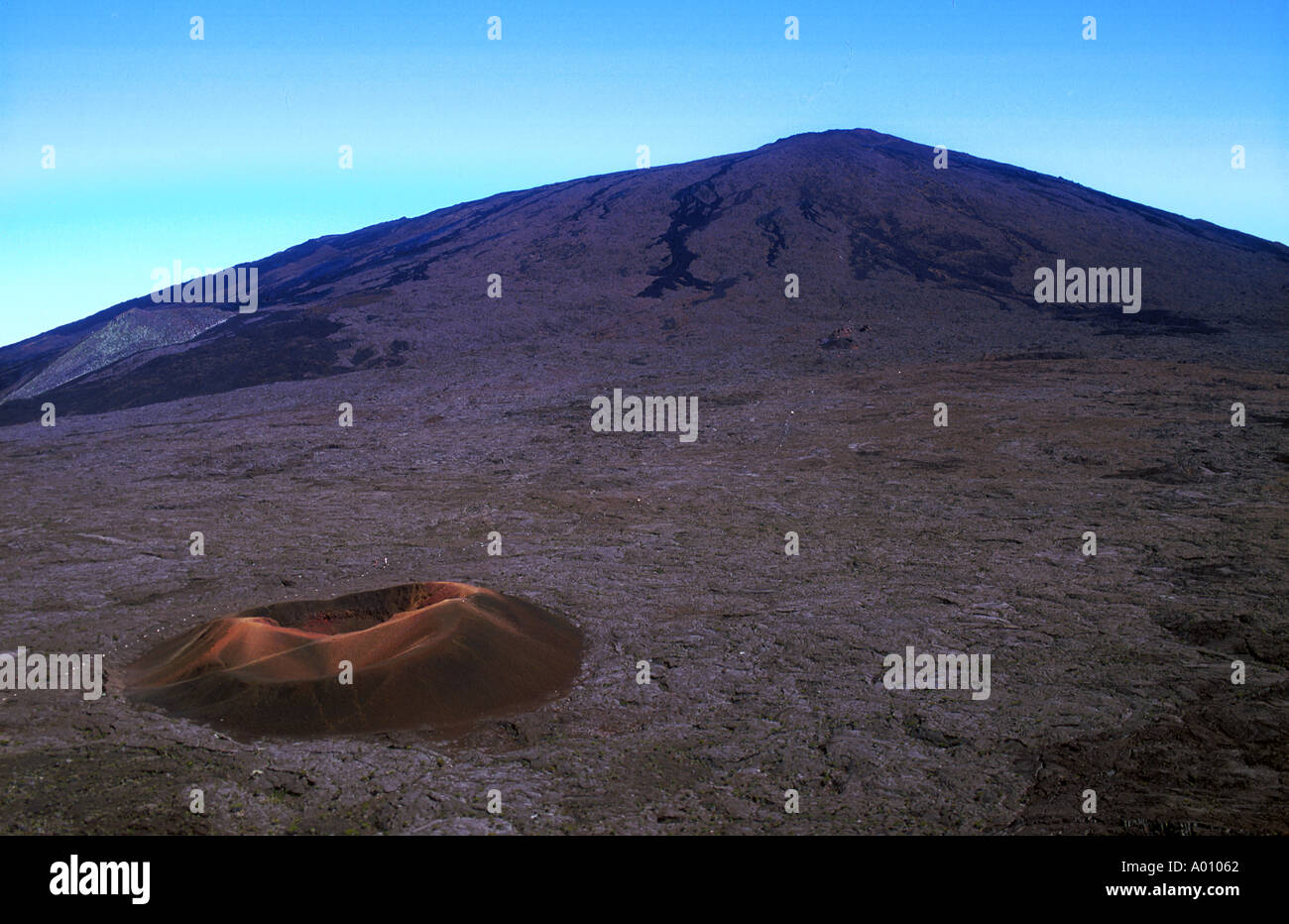 Volcano isle de Reunion 1998 Stock Photo - Alamy