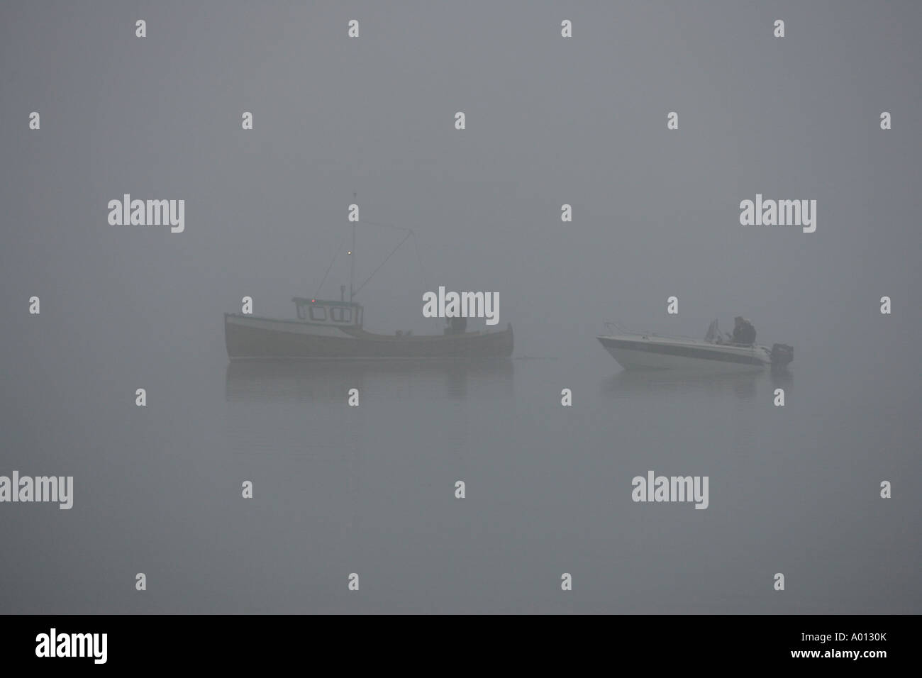 Boat danger hi-res stock photography and images - Alamy