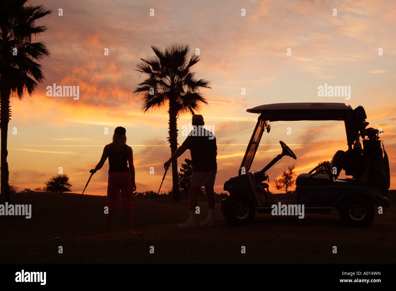Florida golf course sunset hi-res stock photography and images - Alamy