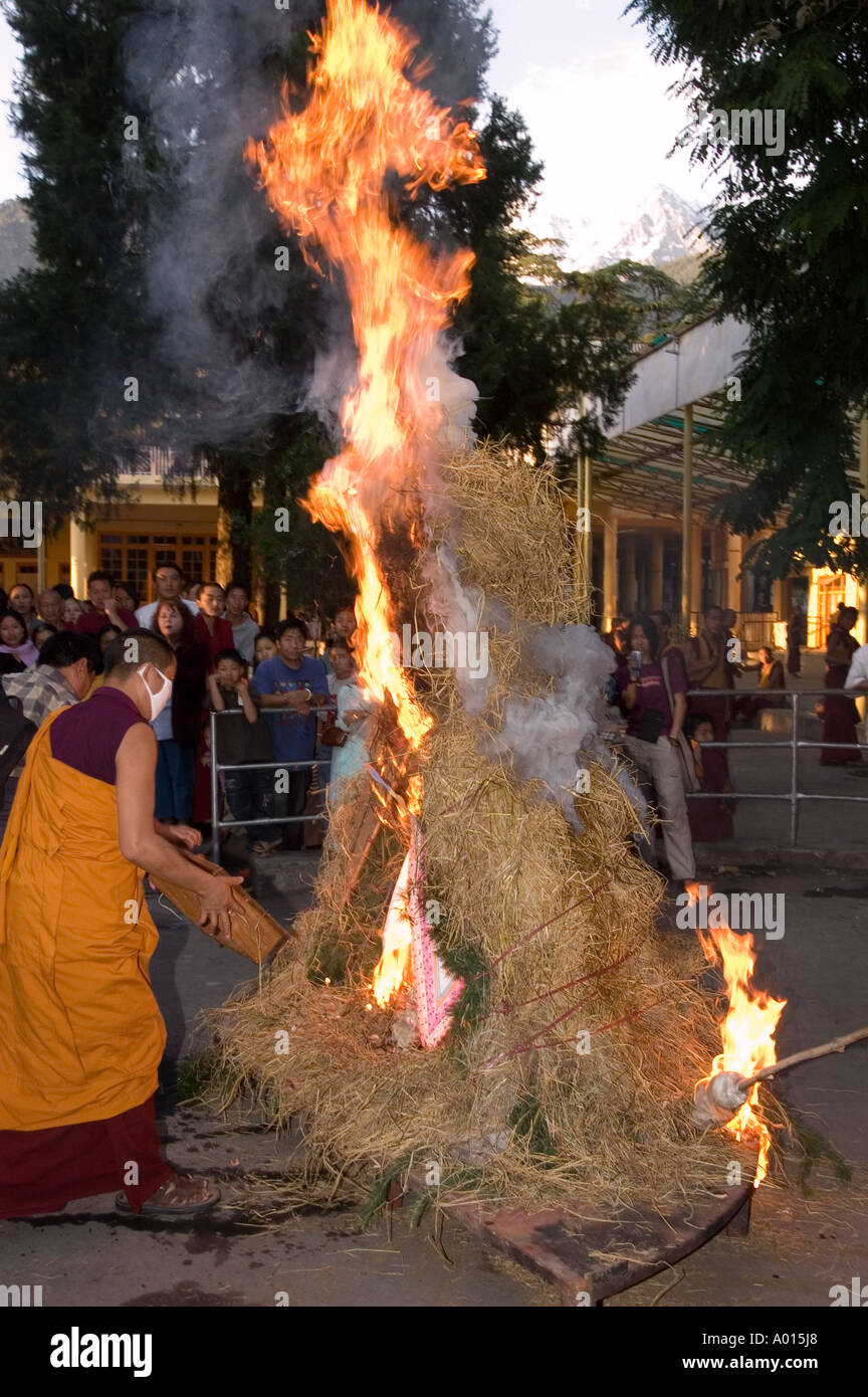 Buddhist monks performing fire ceremony hi-res stock photography and ...