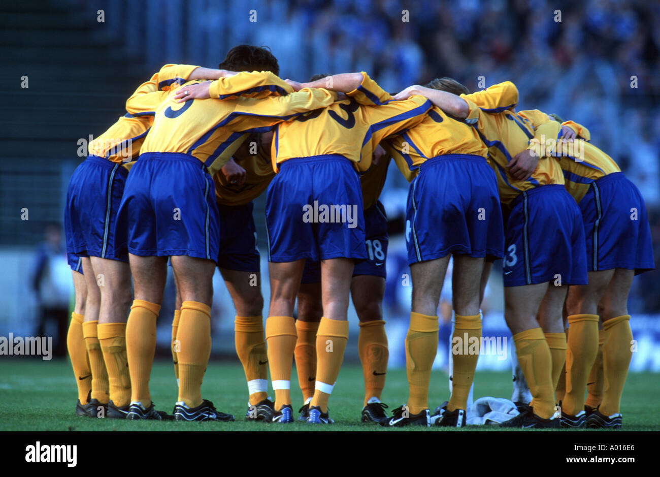 soccer players swearing themselves in Stock Photo - Alamy
