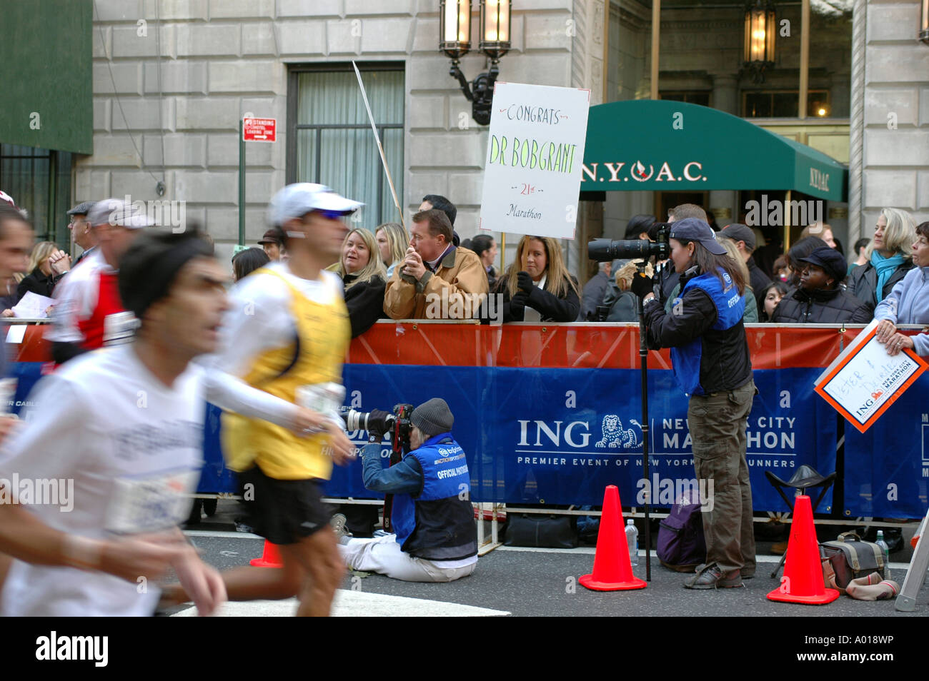 NYC Female professional photographer taking pictures in New York City ...