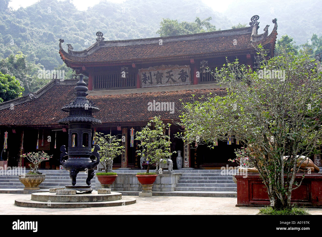 Pagoda Leading to Heaven at Perfume Pagoda mountain shrine complex near ...
