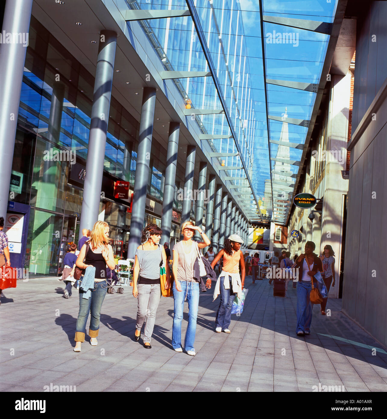 Spitalfields Market Architect Norman Foster redevelopment covered area ...