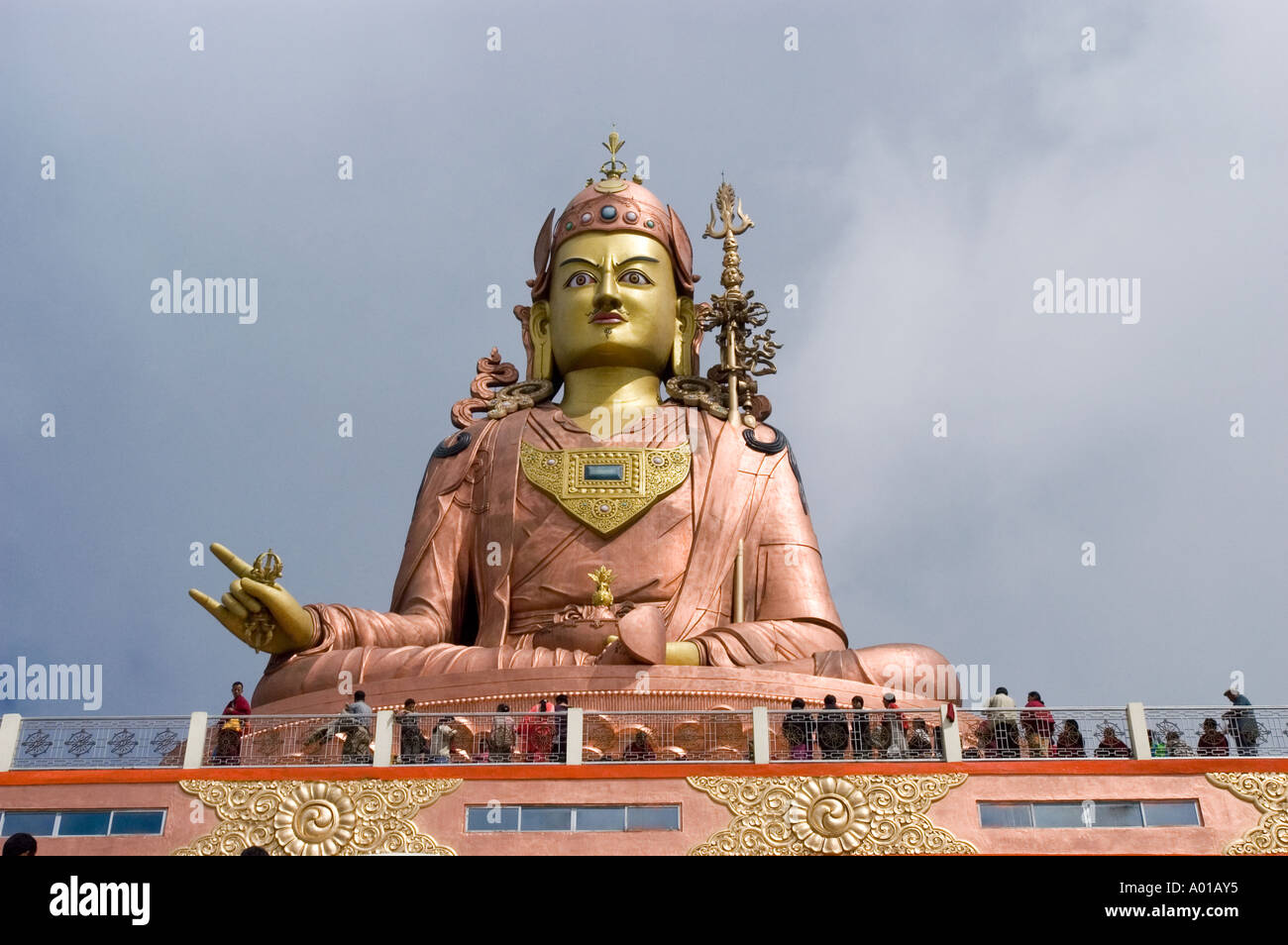 Tallest statue of Padmasambhava Guru Rinpoche on Samdruptse Hill ...