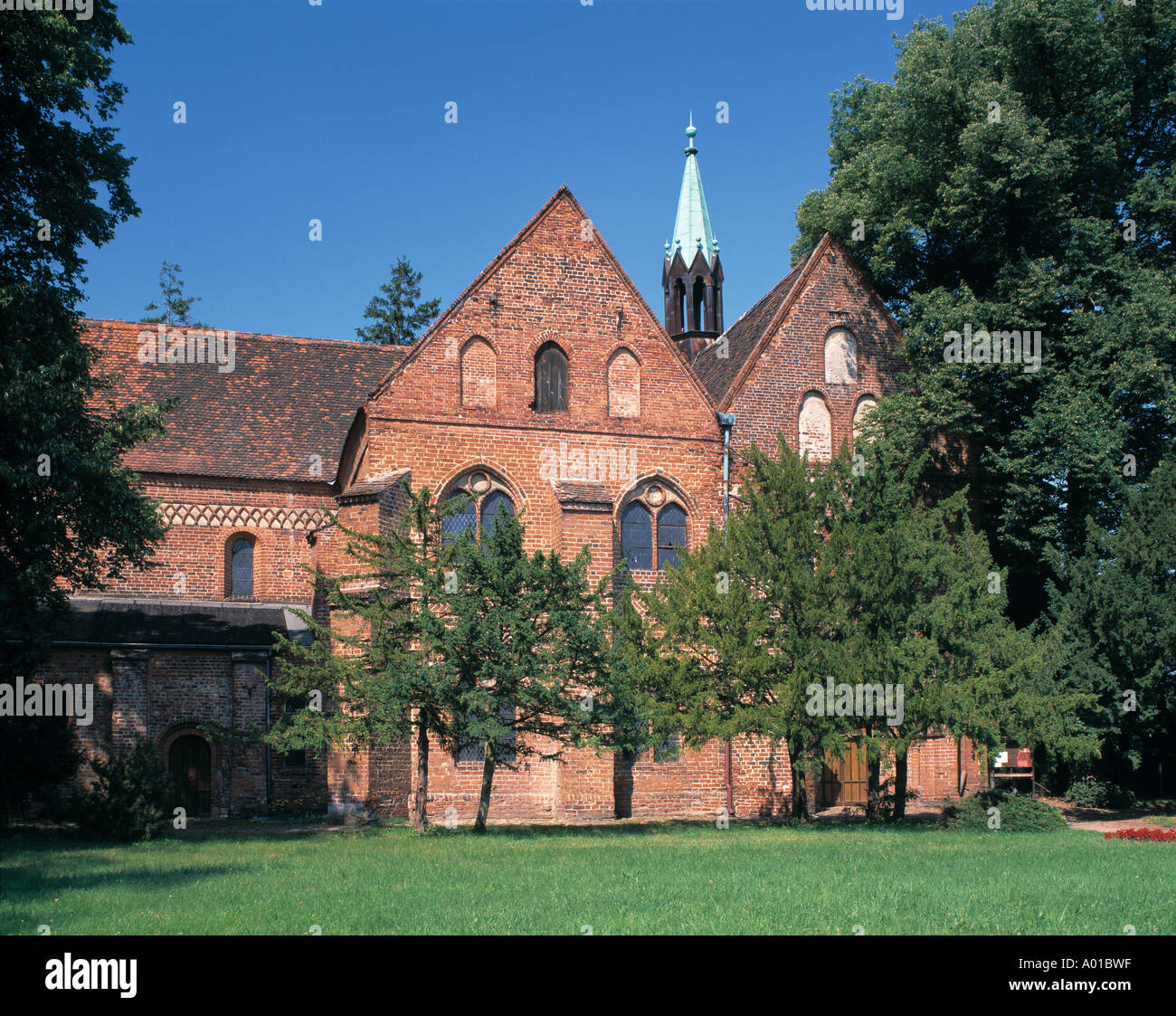 ehemaliges Benediktinerkloster, Klosterruine in Arendsee, Altmark Stock ...