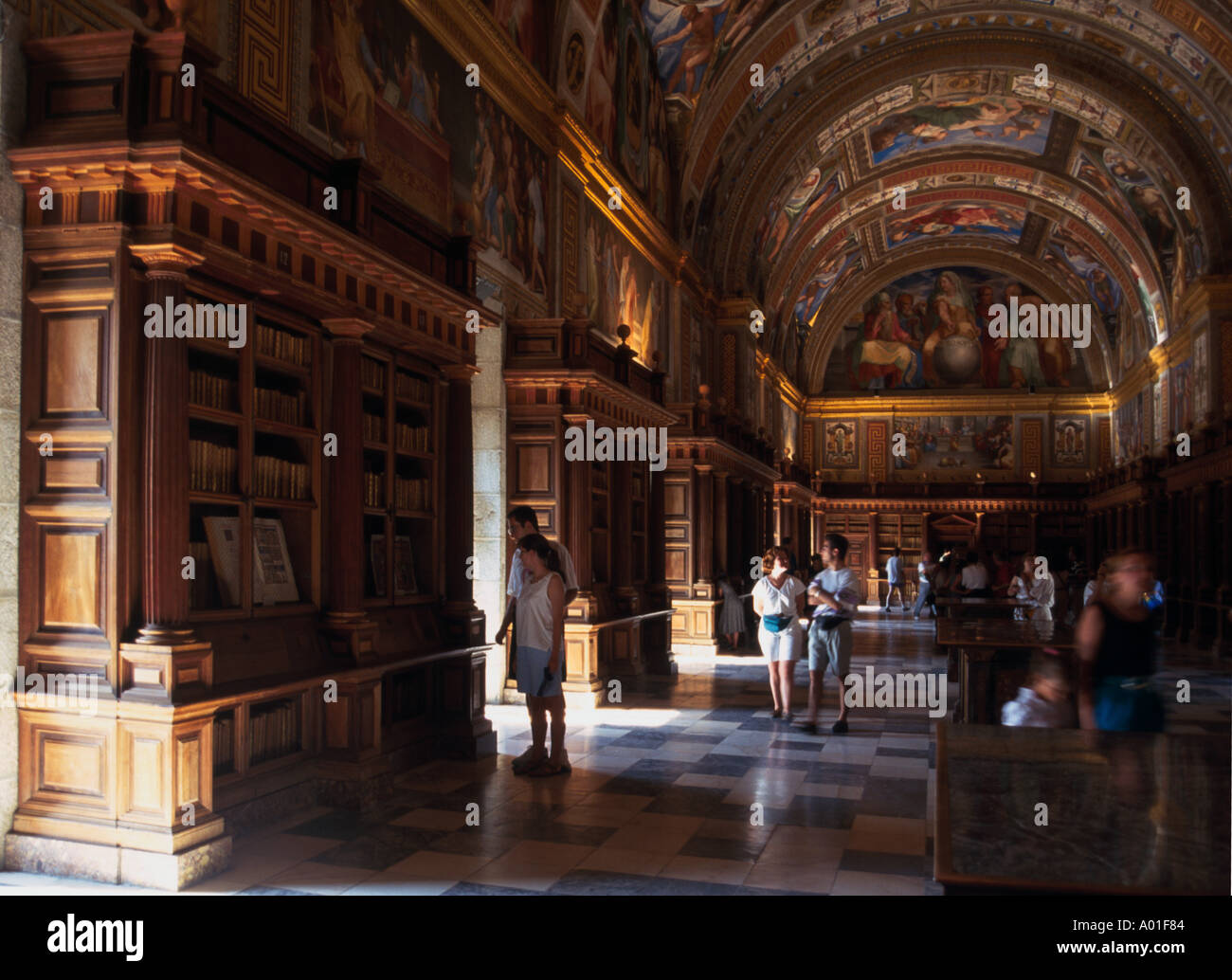 El escorial library spain hi-res stock photography and images - Alamy