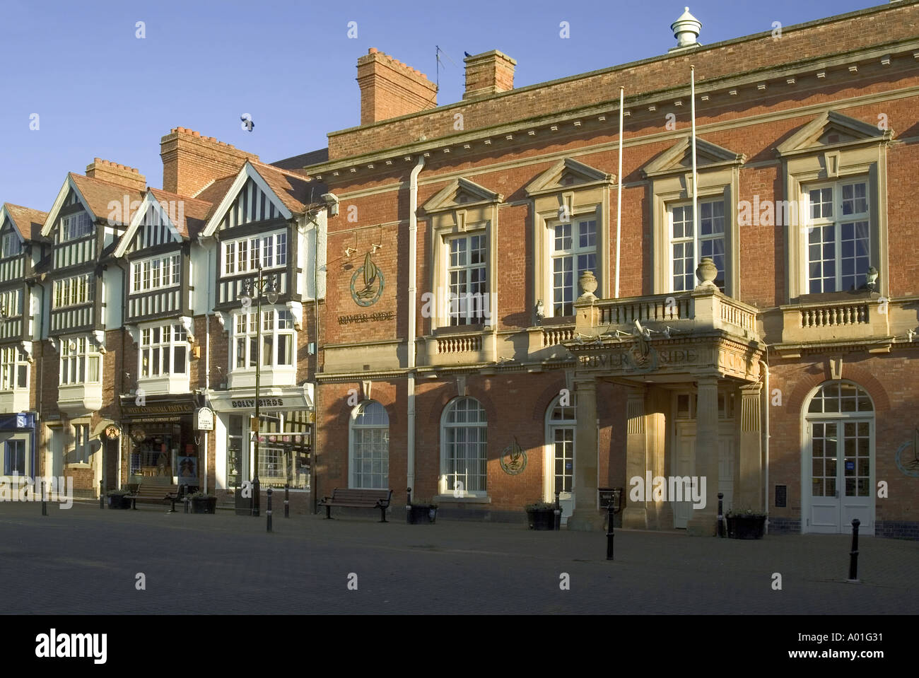 Evesham market square hi-res stock photography and images - Alamy