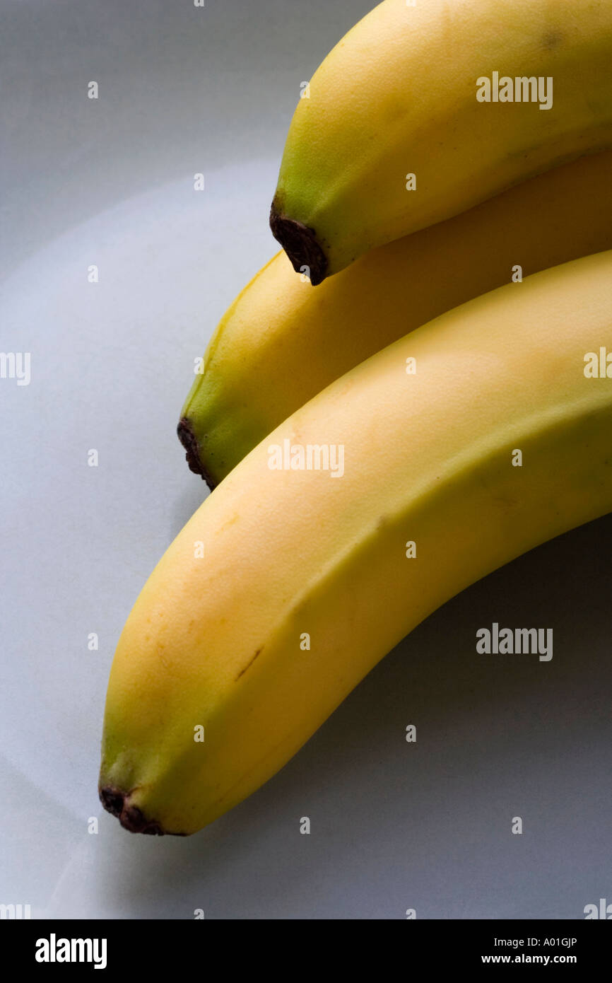 Imported bananas hi-res stock photography and images - Alamy