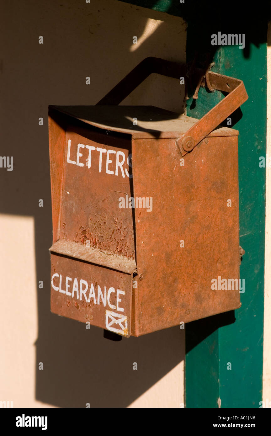 Red indian post letter box hi-res stock photography and images - Alamy