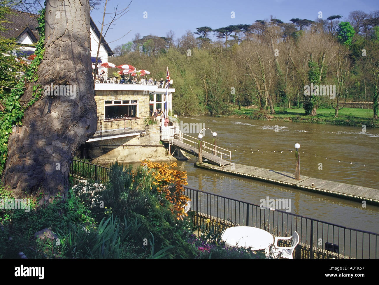 england home counties thames valley river thames MAIDENHEAD Stock Photo ...