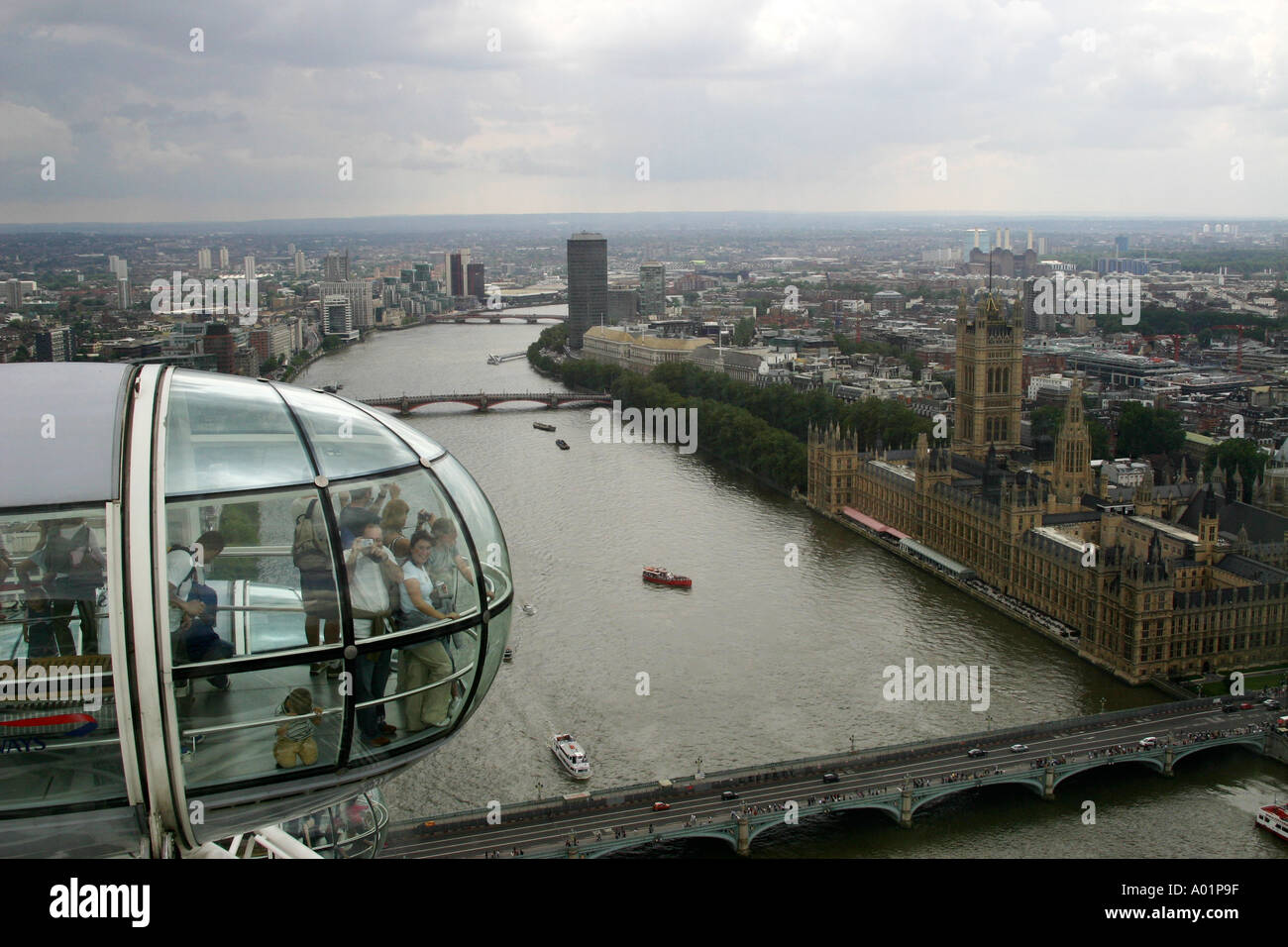 Millennium wheel top view hi-res stock photography and images - Alamy