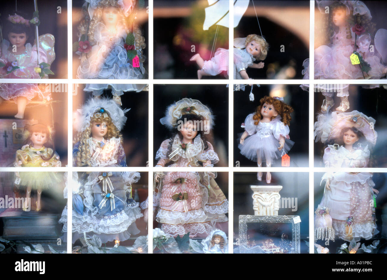 Antique toy shop window hi-res stock photography and images - Alamy