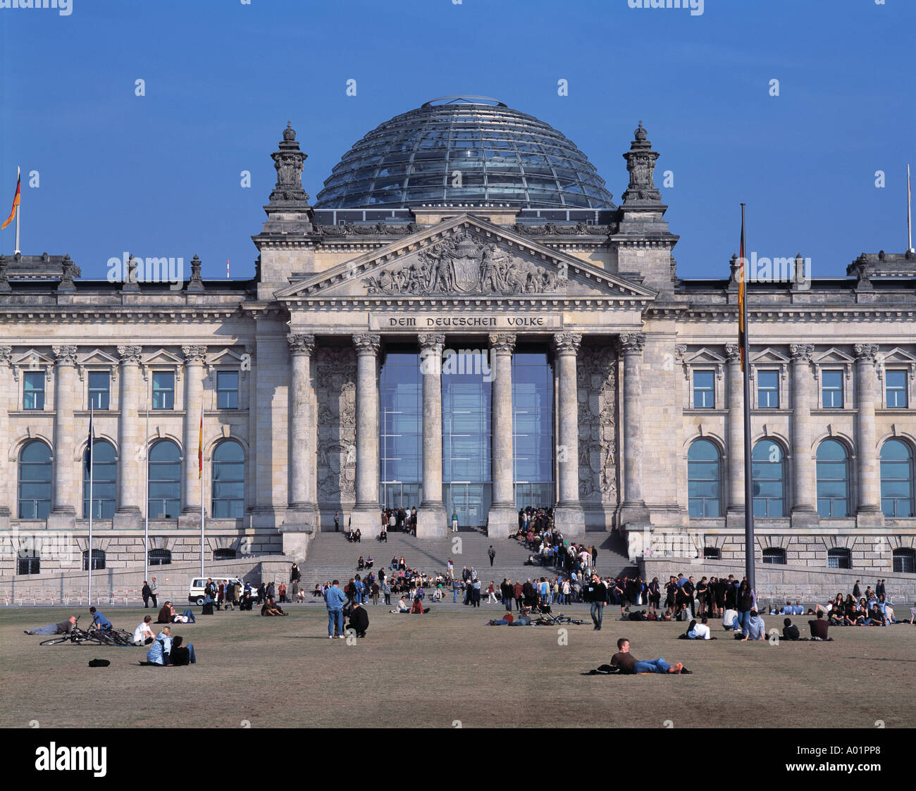 Germany berlin reichstag glas dome entrance view hi-res stock ...