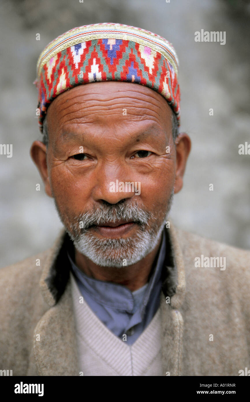 Vashisht manali hi-res stock photography and images - Alamy