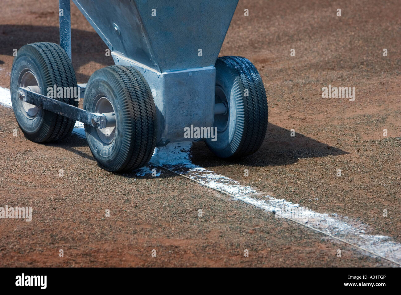 Machine putting down a chalk line Stock Photo - Alamy