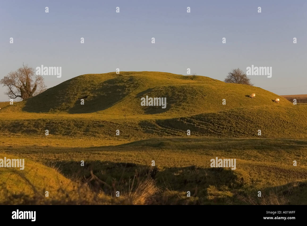 Yielden castle hi-res stock photography and images - Alamy