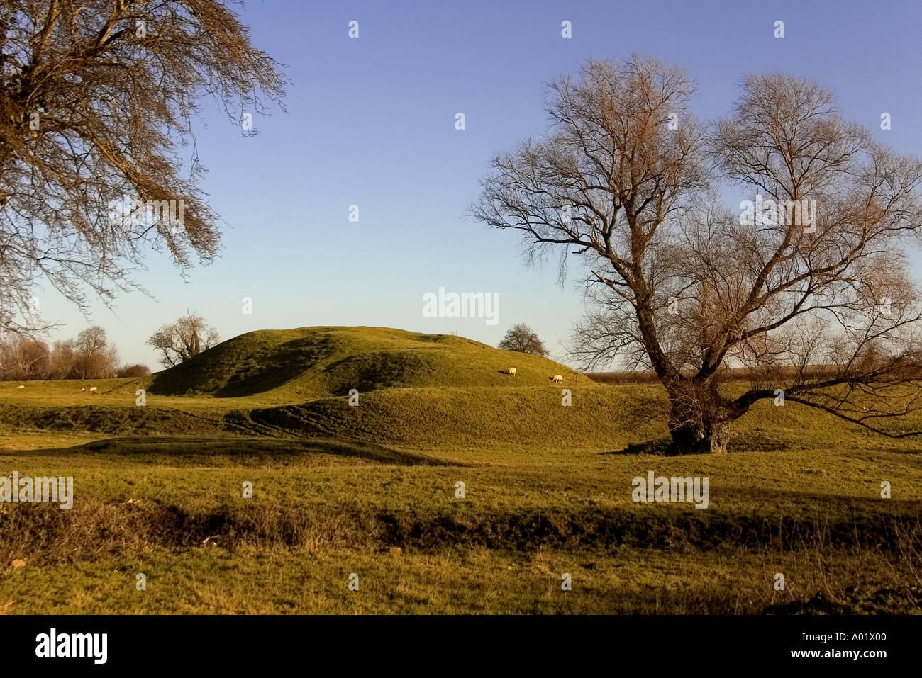 Yielden castle hi-res stock photography and images - Alamy