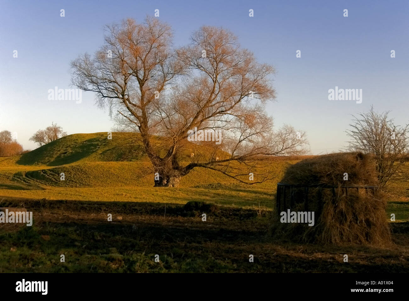 Yielden castle hi-res stock photography and images - Alamy