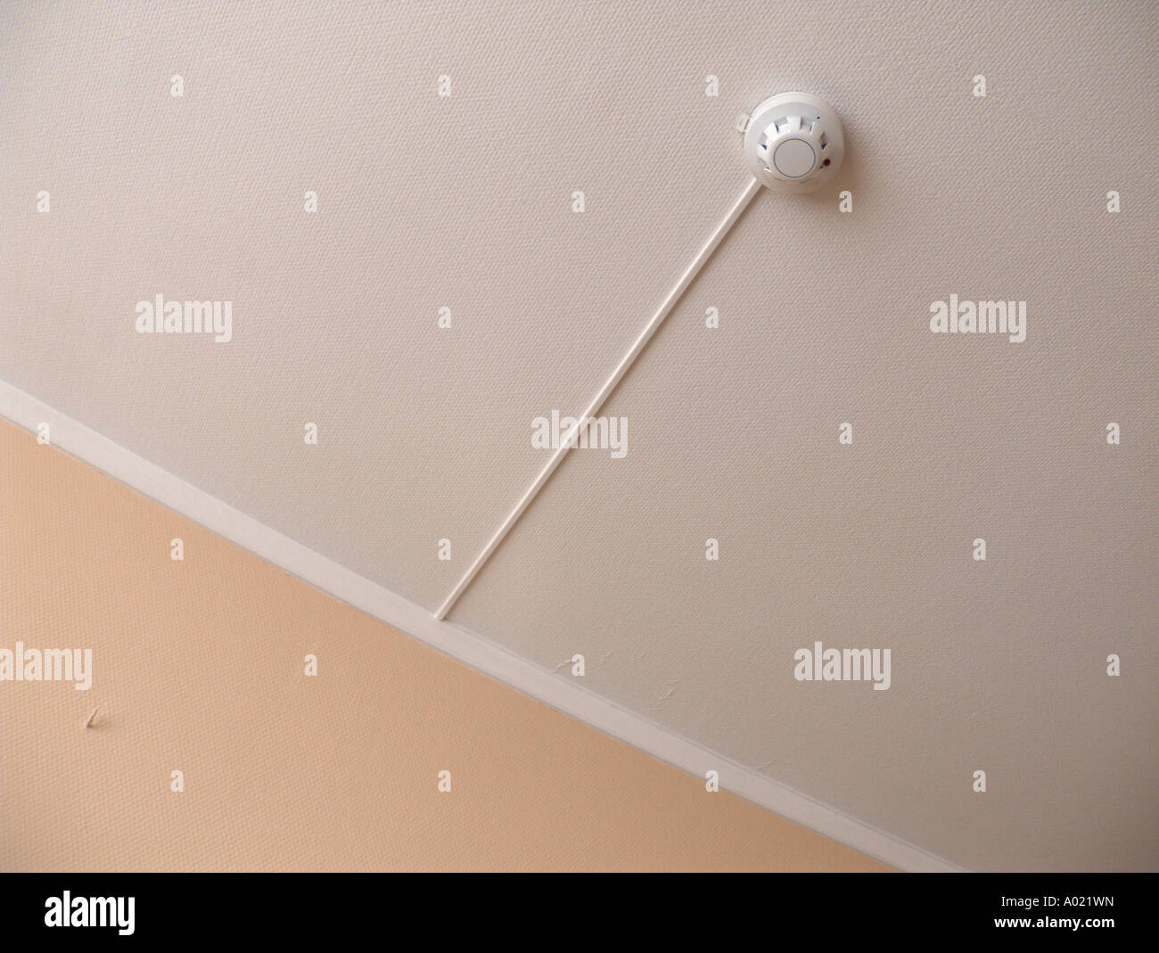 Fire alarm sensor Stock Photo - Alamy