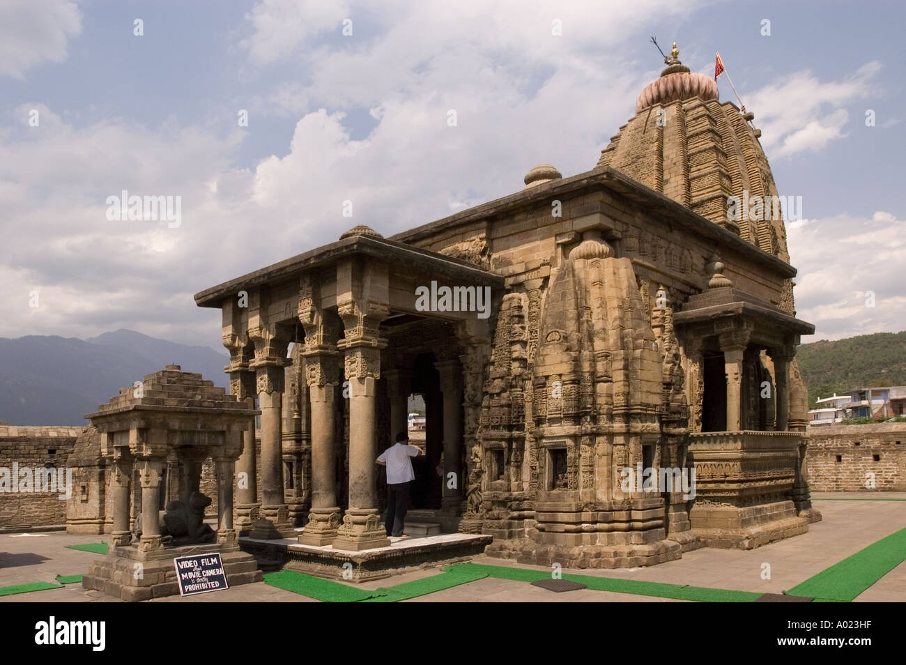 Baijnath or Bajinath Mahadev Hindu Shiva temple in Himachal Pradesh ...