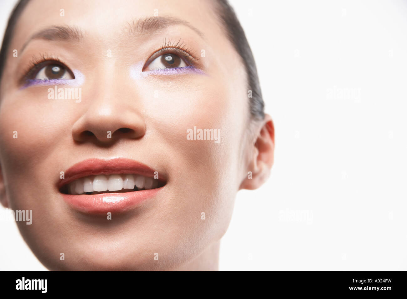 Young Asian woman, looking up Stock Photo - Alamy