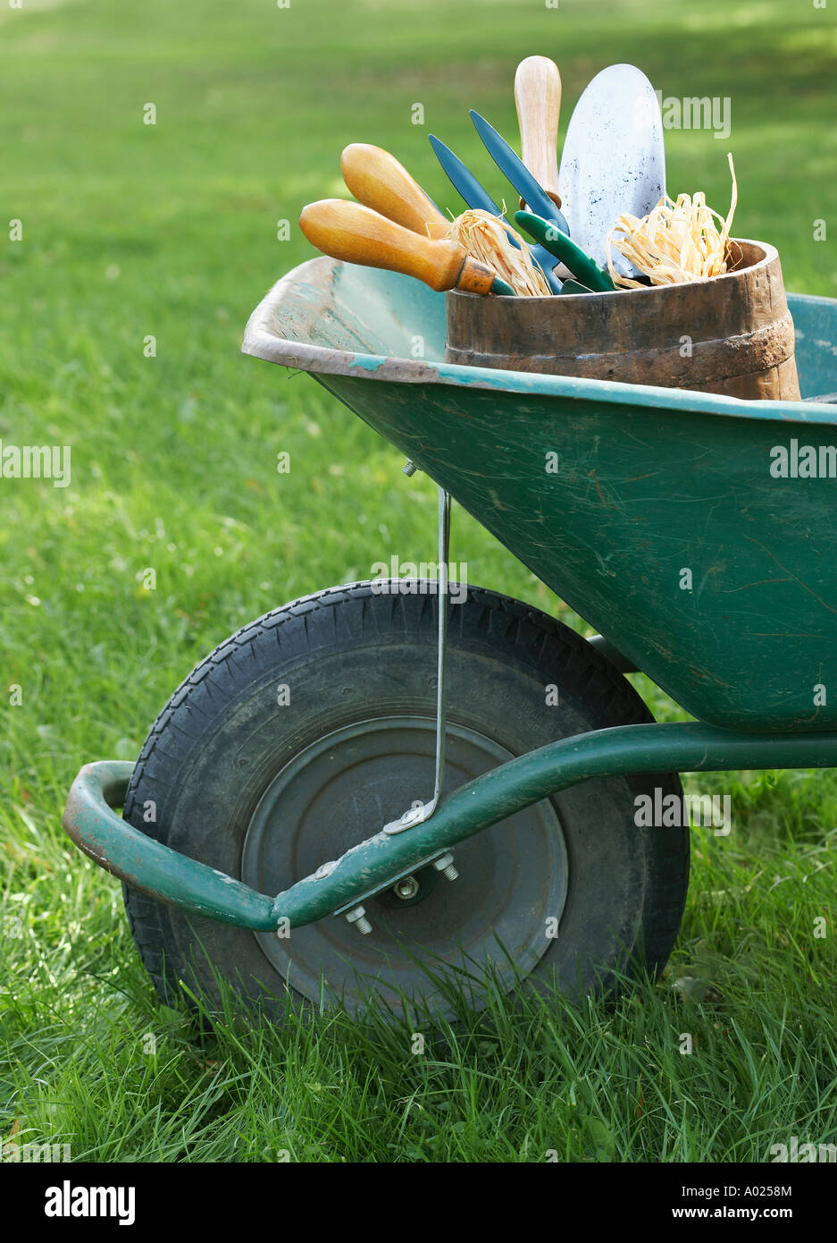 The wheelbarrow hi-res stock photography and images - Alamy