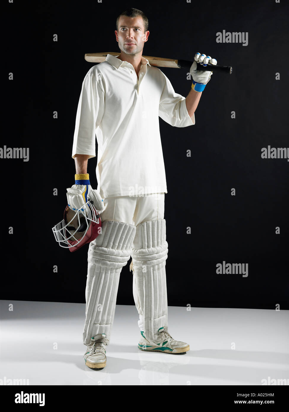 Cricket Commentary Batsman Holding at Petra Webster blog