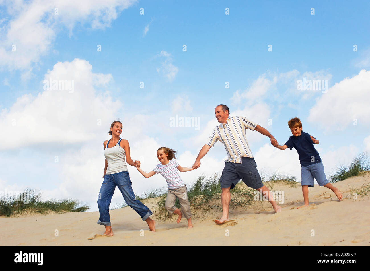 Human beachgoers hi-res stock photography and images - Alamy