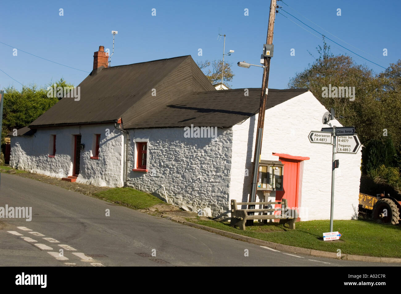Long pennant hi-res stock photography and images - Alamy