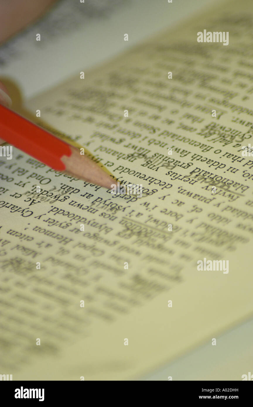 Underlining in book hi-res stock photography and images - Alamy