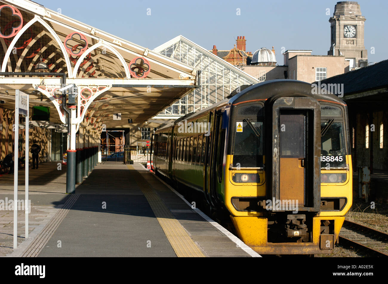 Arriva trains diesel multiple unit sprinter class train at Aberystwyth ...