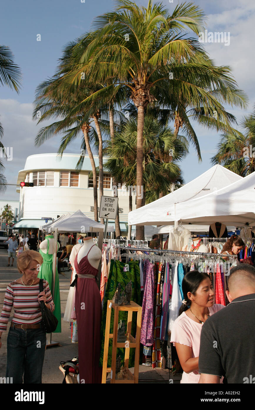 Miami Beach Florida,Lincoln Road Mall,Sunday Flea Market,palm tree ...