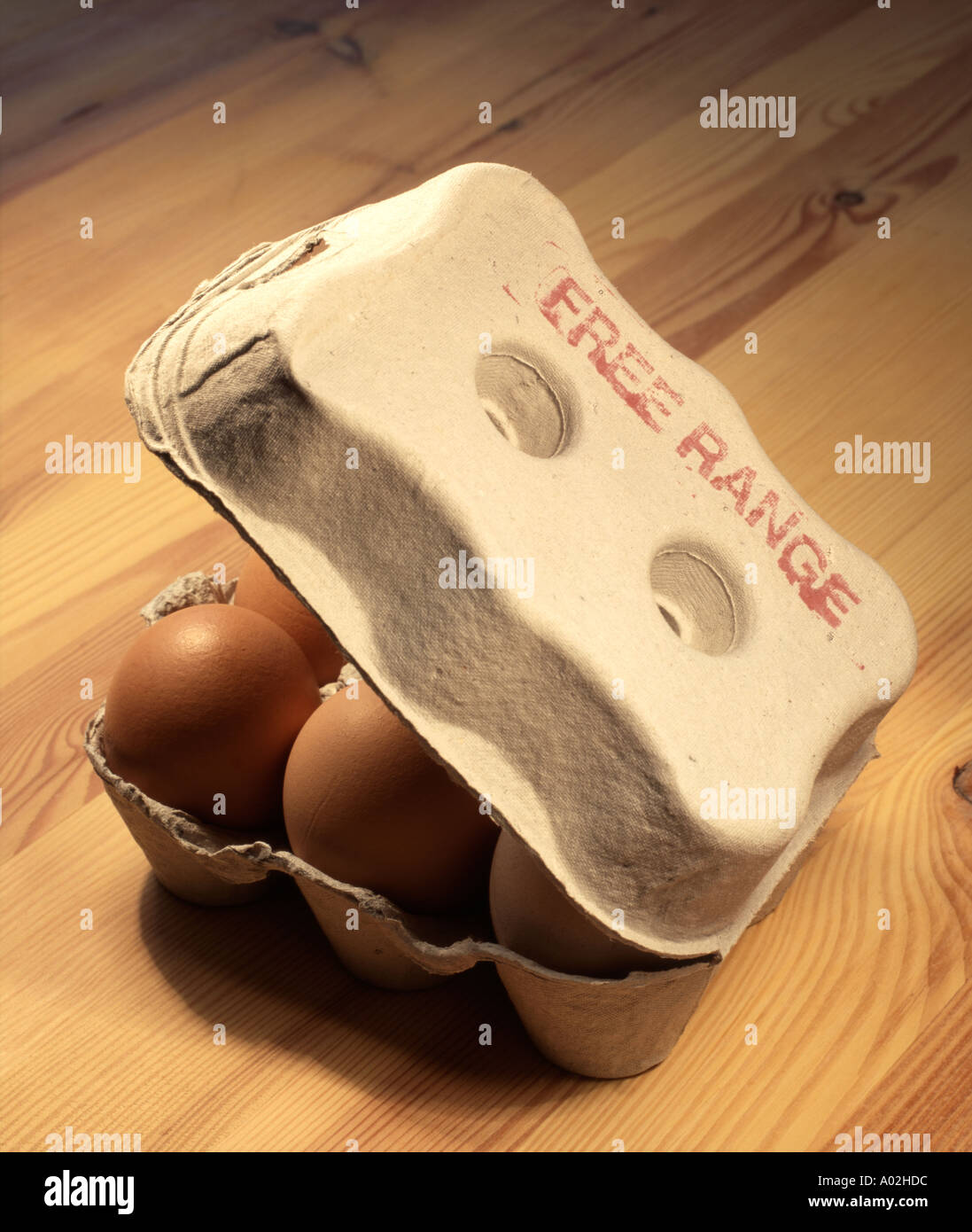 Box of free range eggs Stock Photo - Alamy
