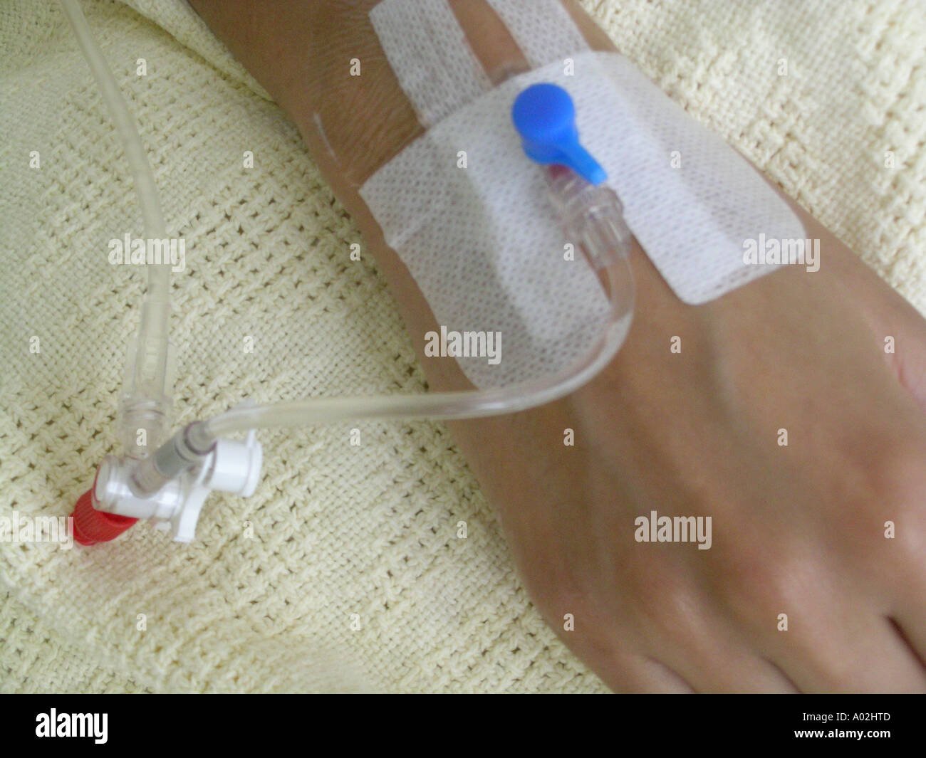 Woman hospitalised hi-res stock photography and images - Alamy