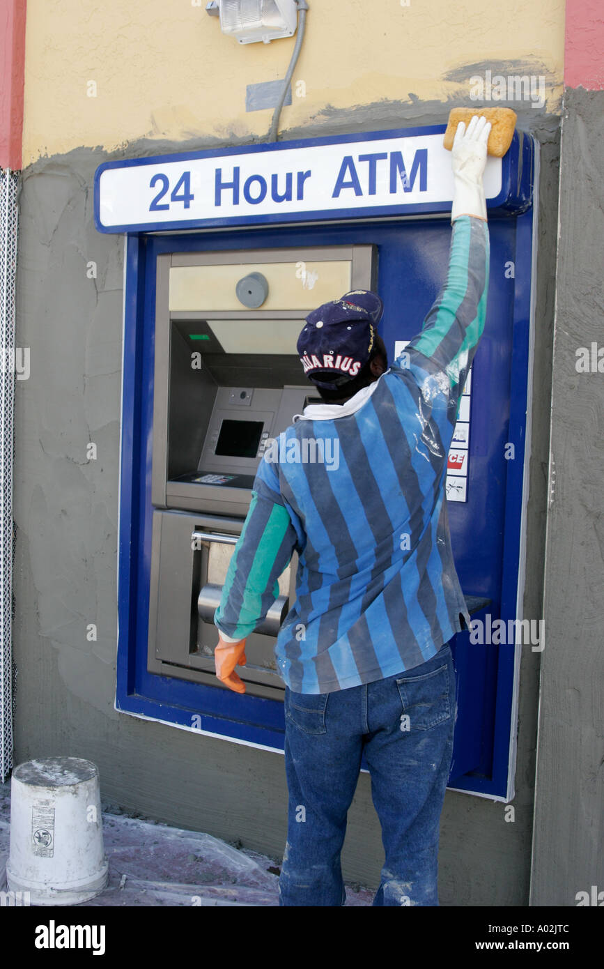 Bank teller african american hi-res stock photography and images - Alamy