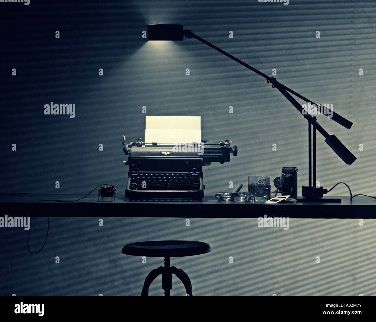 Antique writers desk hi-res stock photography and images - Alamy