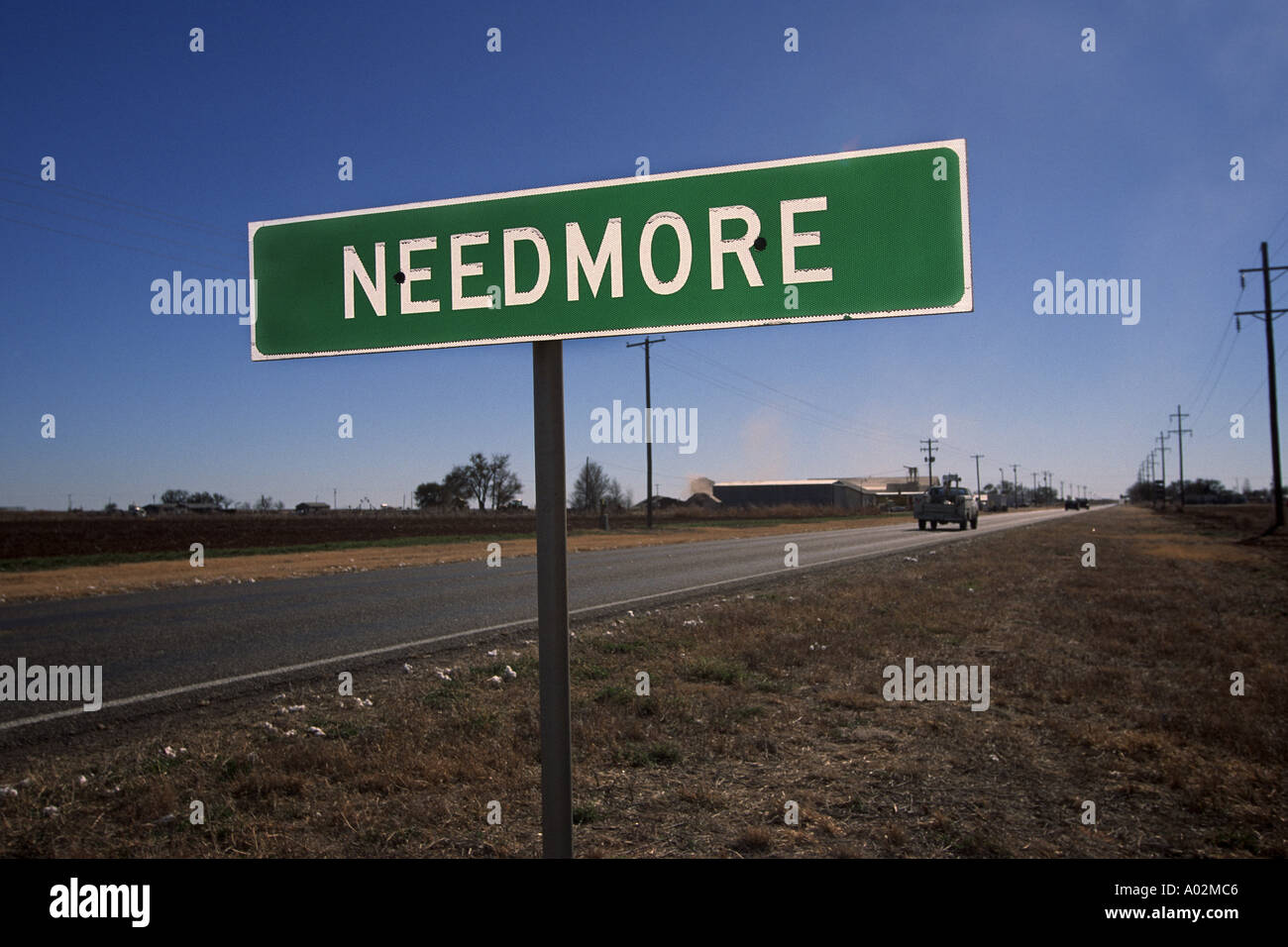 Needmore Texas Highway Road Sign Stock Photo - Alamy