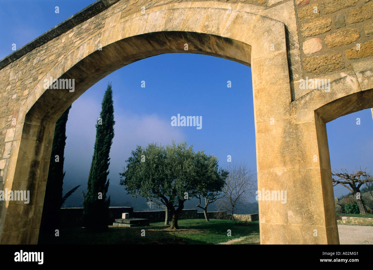 France Provence Luberon Maubec Castle Wall And Arcade Stock Photo - Alamy