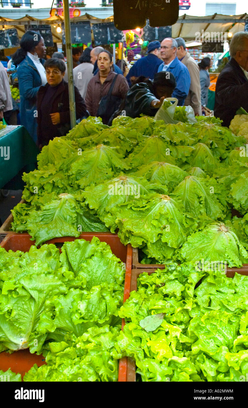 Place barbes paris hi-res stock photography and images - Alamy