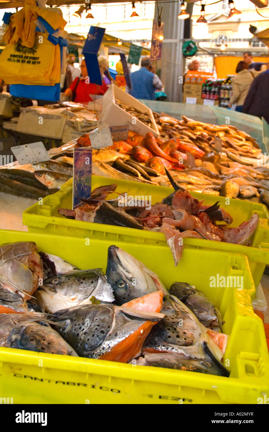 Barbes market paris hi-res stock photography and images - Alamy